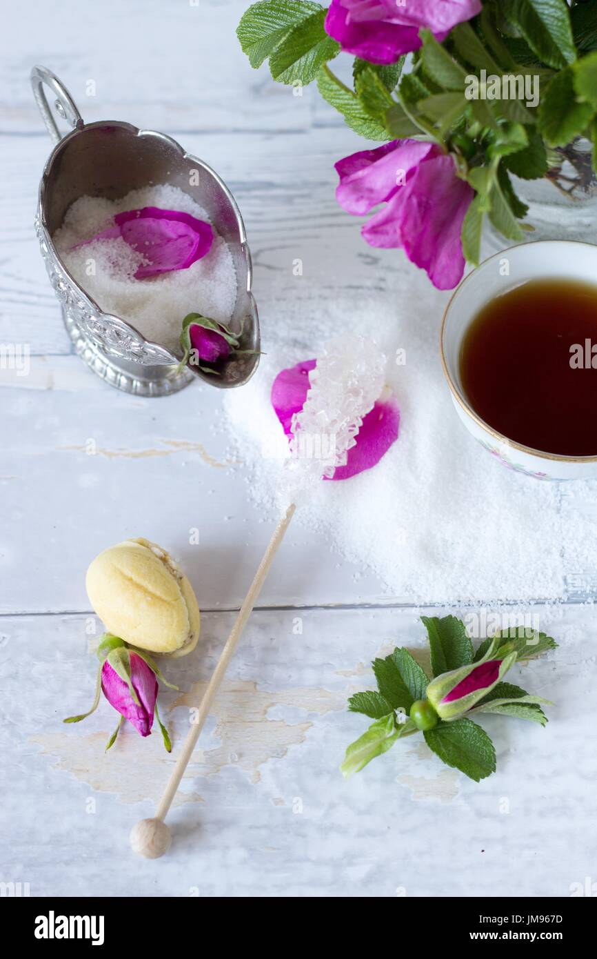 Sugar with rose petals Stock Photo - Alamy