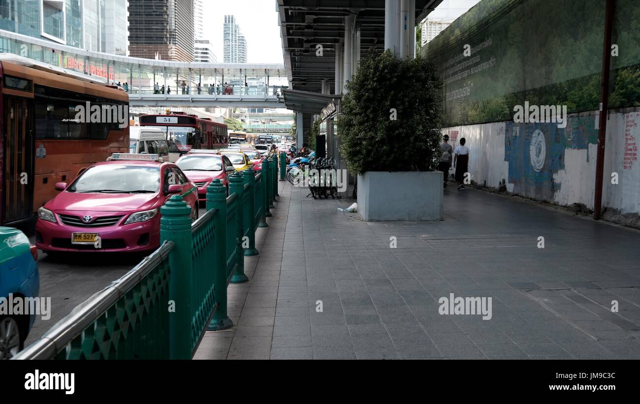 Skywalk on Ratchadamri Road Ratchaprasong Bangkok Thailand Stock Photo ...