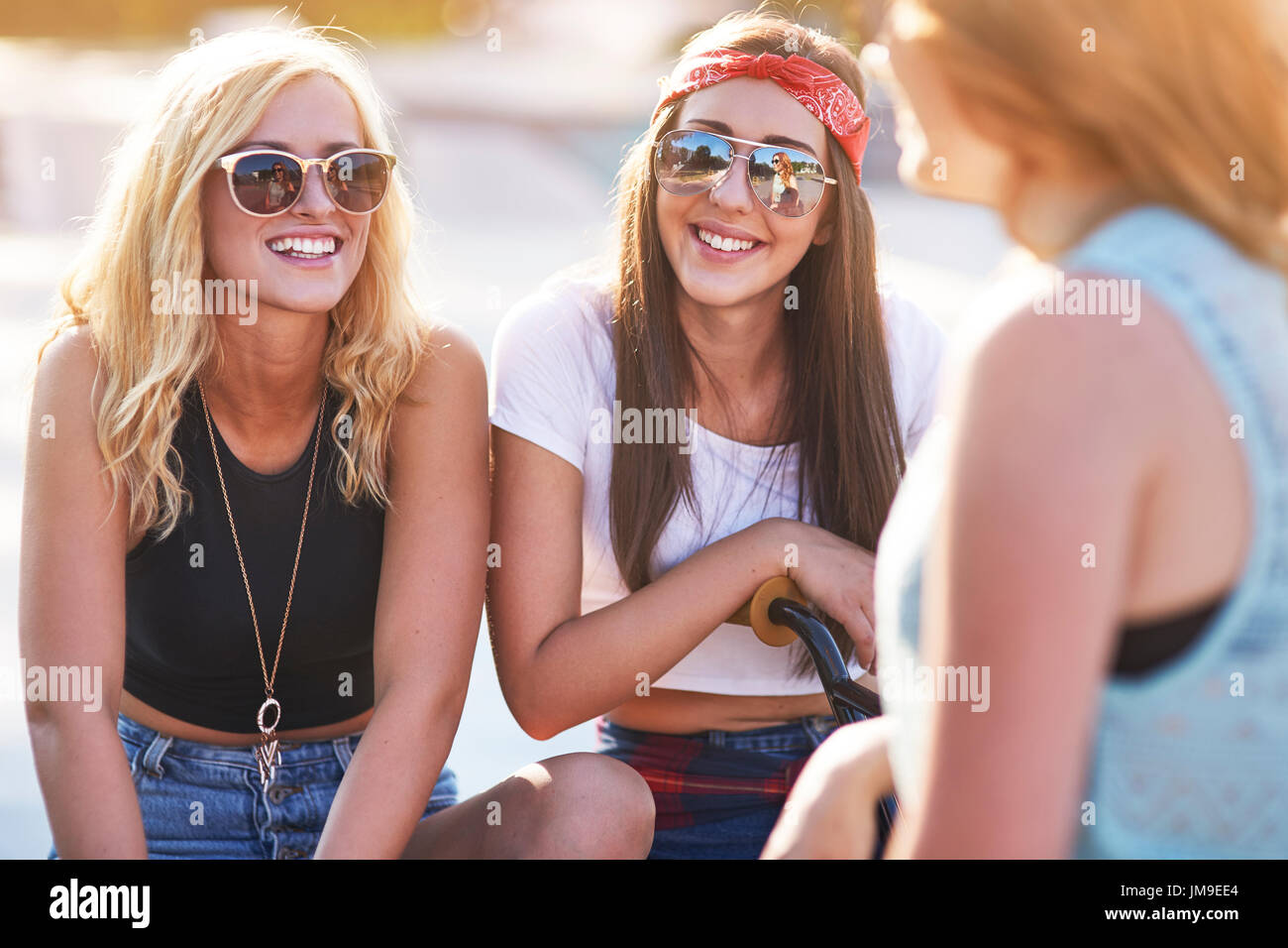 Meet together hi-res stock photography and images - Alamy