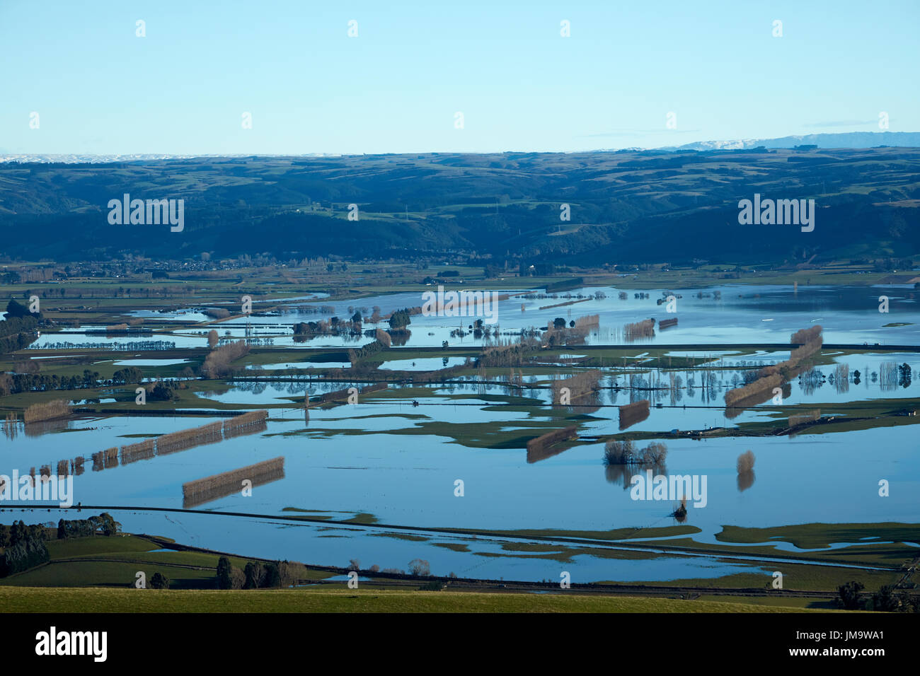 Flooded farmland on taieri plains hi-res stock photography and images ...
