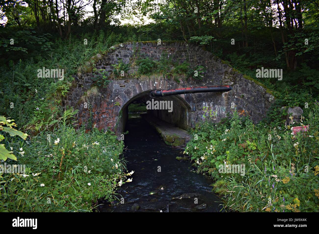 Abandoned water tunnel hi-res stock photography and images - Alamy