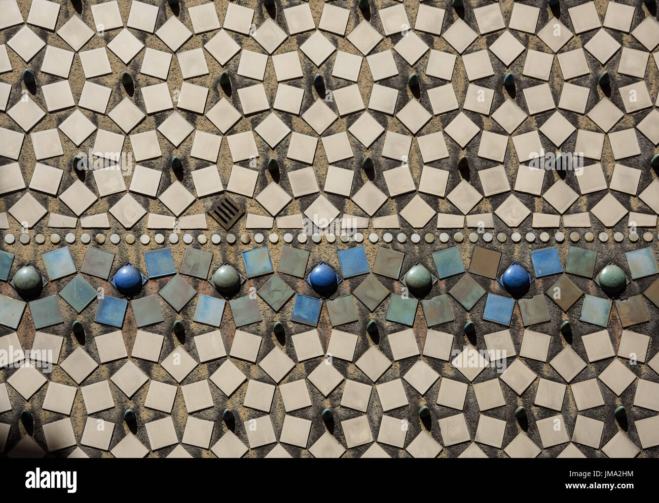 Paris, Maison Deneux,185 rue Belliard Stock Photo - Alamy