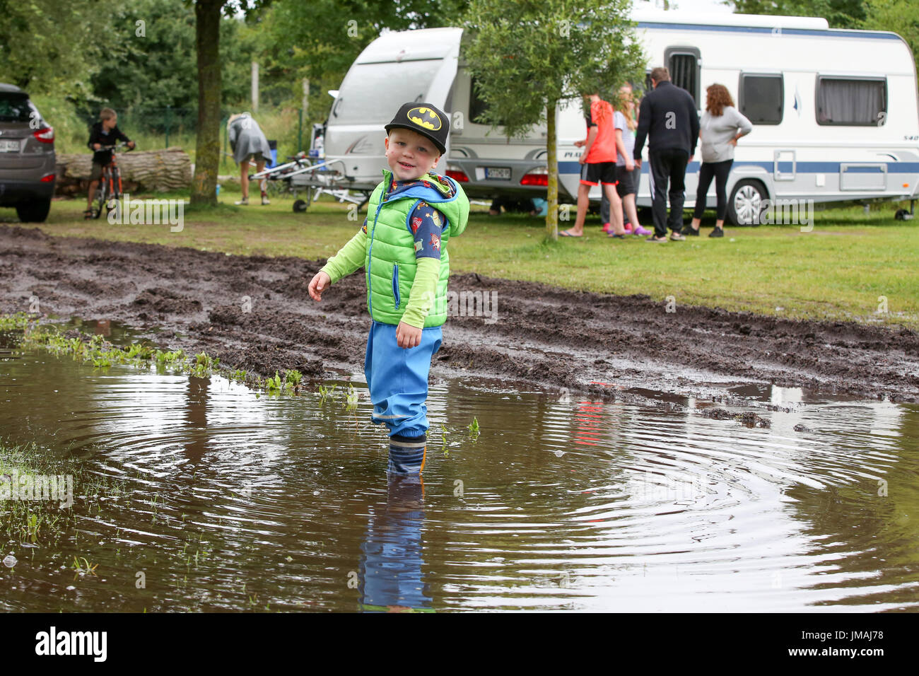 Hohenkirchen, Germany. 26th July, 2017. The three-year-old Oskar from ...