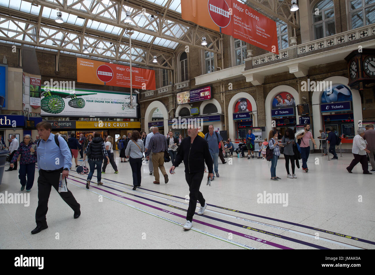 Thameslink logo hi-res stock photography and images - Alamy