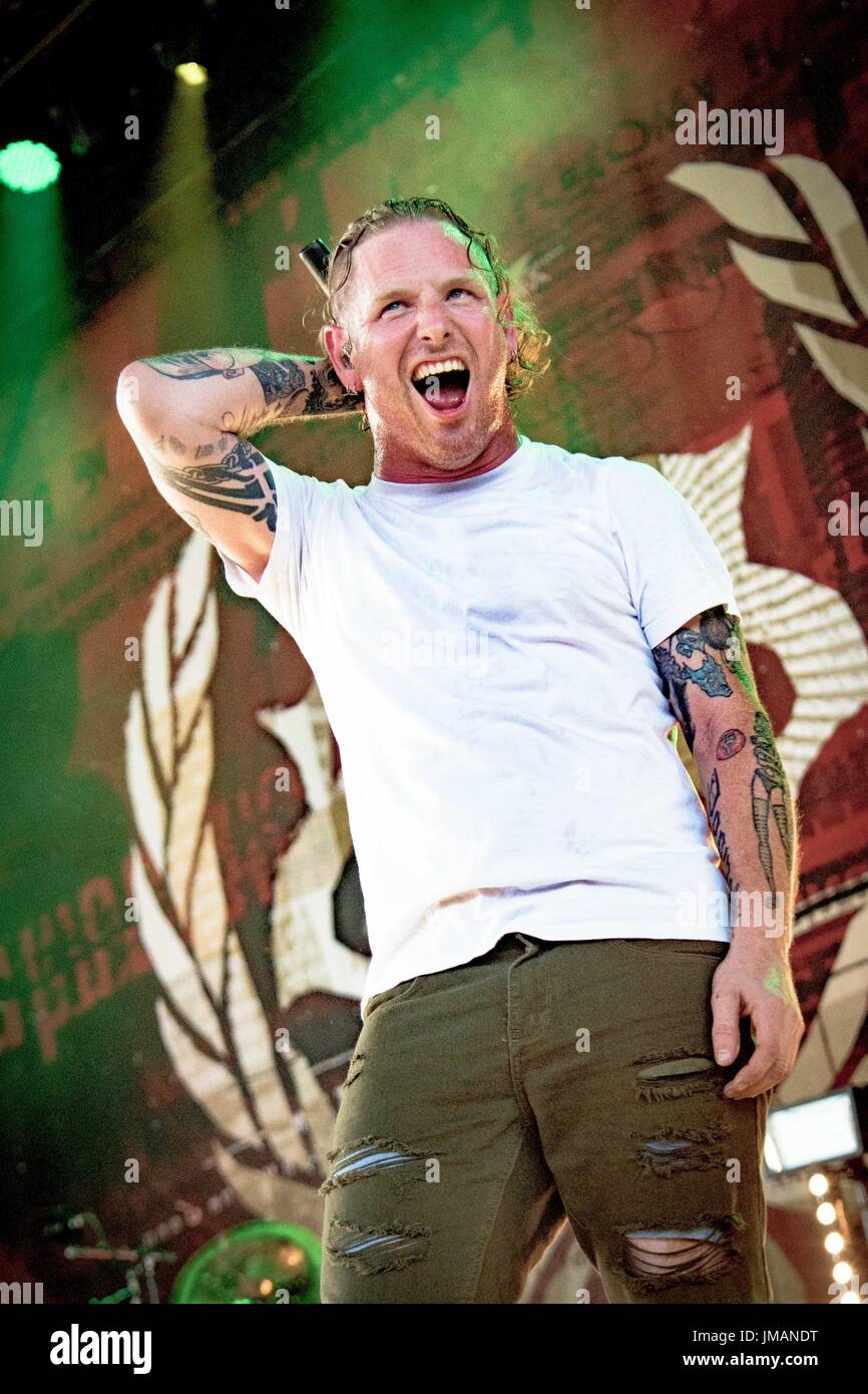 Korn taylor hi-res stock photography and images - Alamy