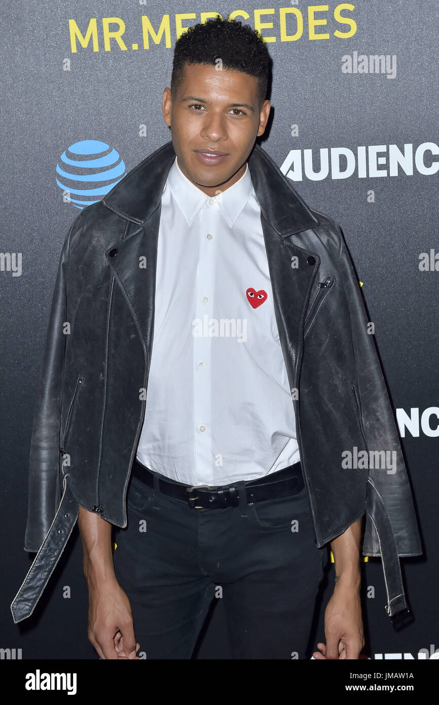 Mr bowyer hi-res stock photography and images - Alamy