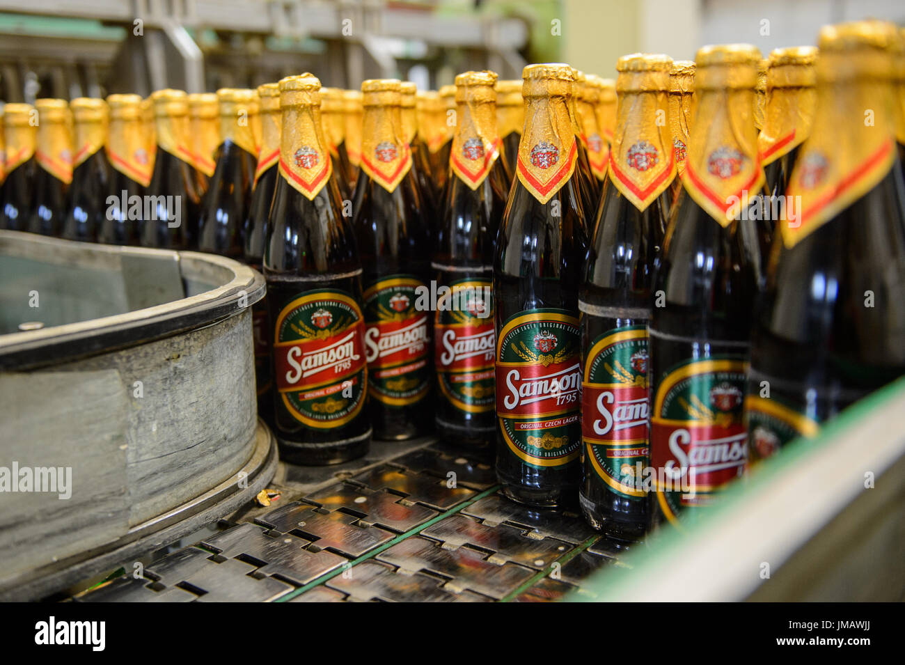Ceske Budejovice, Czech Republic. 26th July, 2017. Bottling line at ...