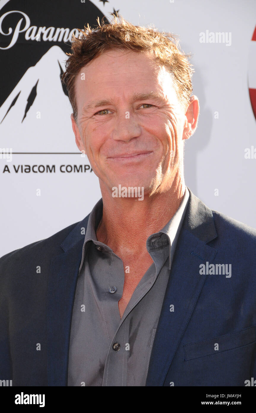 Brian krause hi-res stock photography and images - Alamy