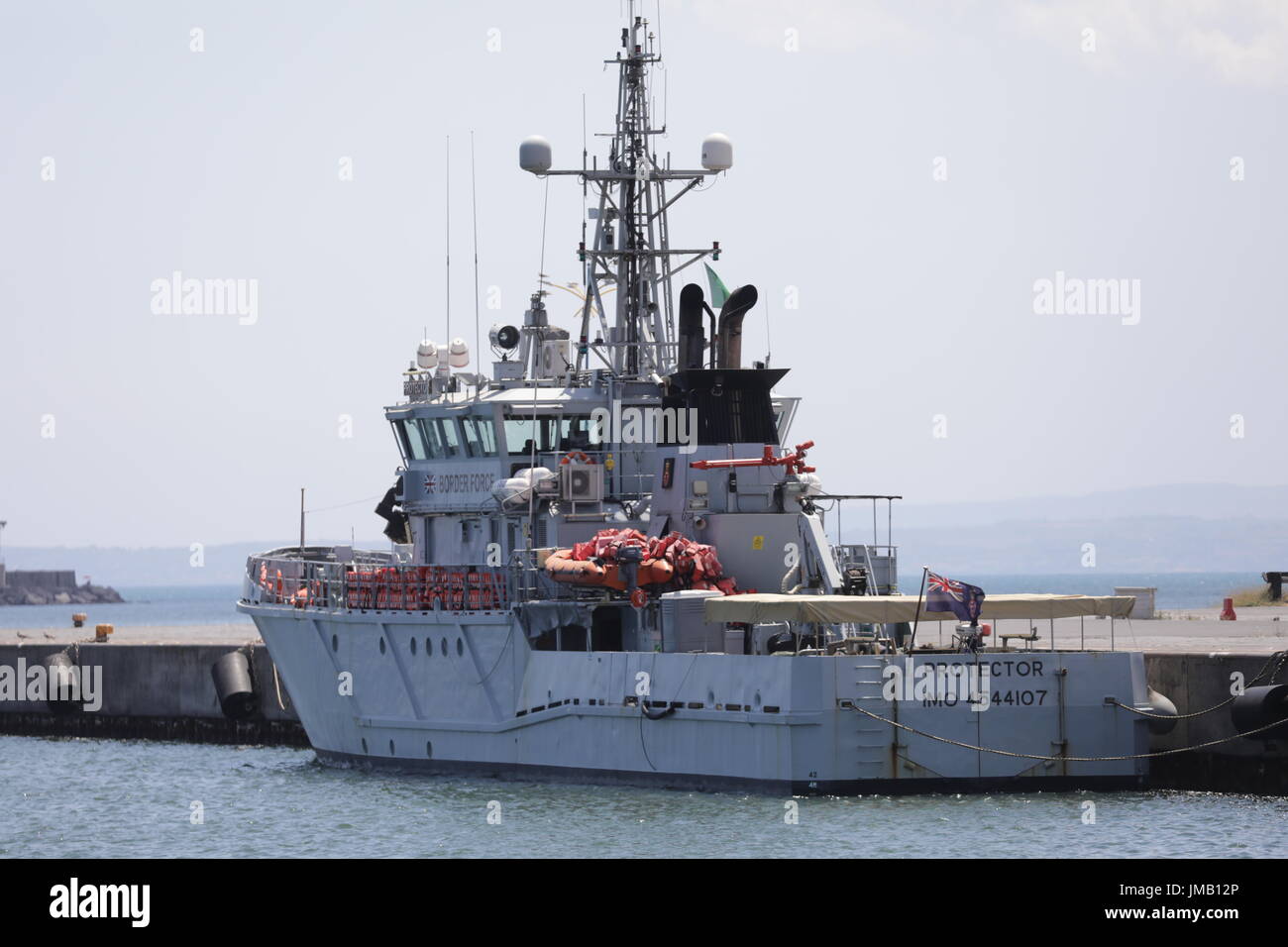 Hmc protector hi-res stock photography and images - Alamy