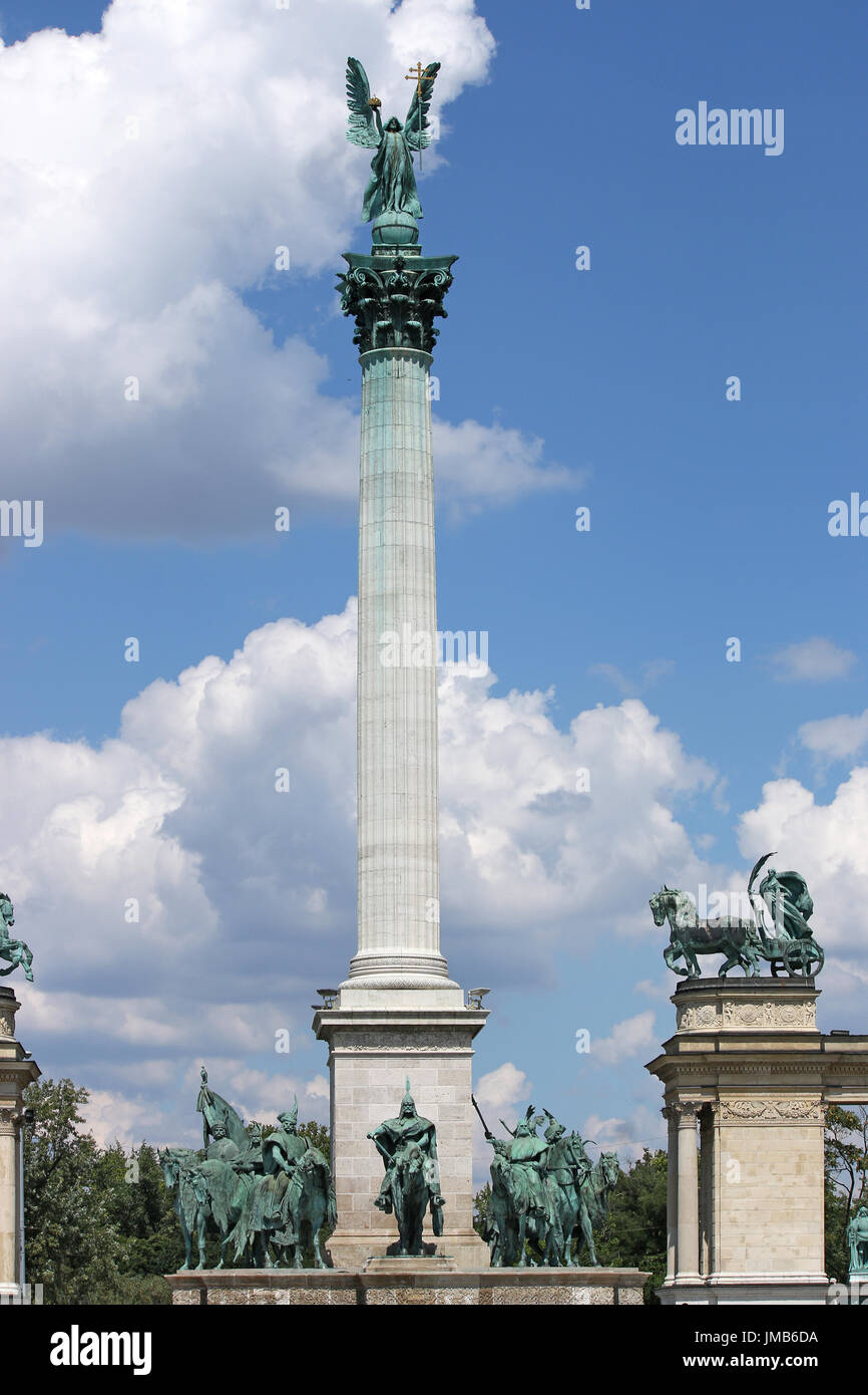 Heroes' square landmark Budapest Hungary Stock Photo - Alamy