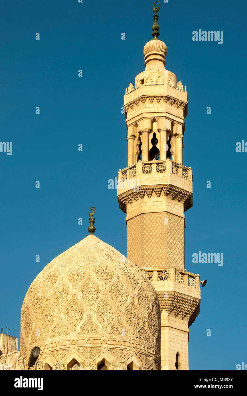 Aegypten, Alexandria, Abu al-Abbas al-Mursi Mosque Stock Photo - Alamy