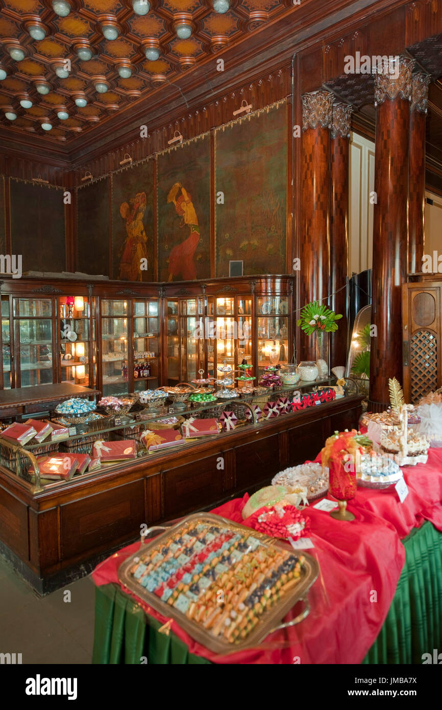 Egypt sweets hi-res stock photography and images - Alamy
