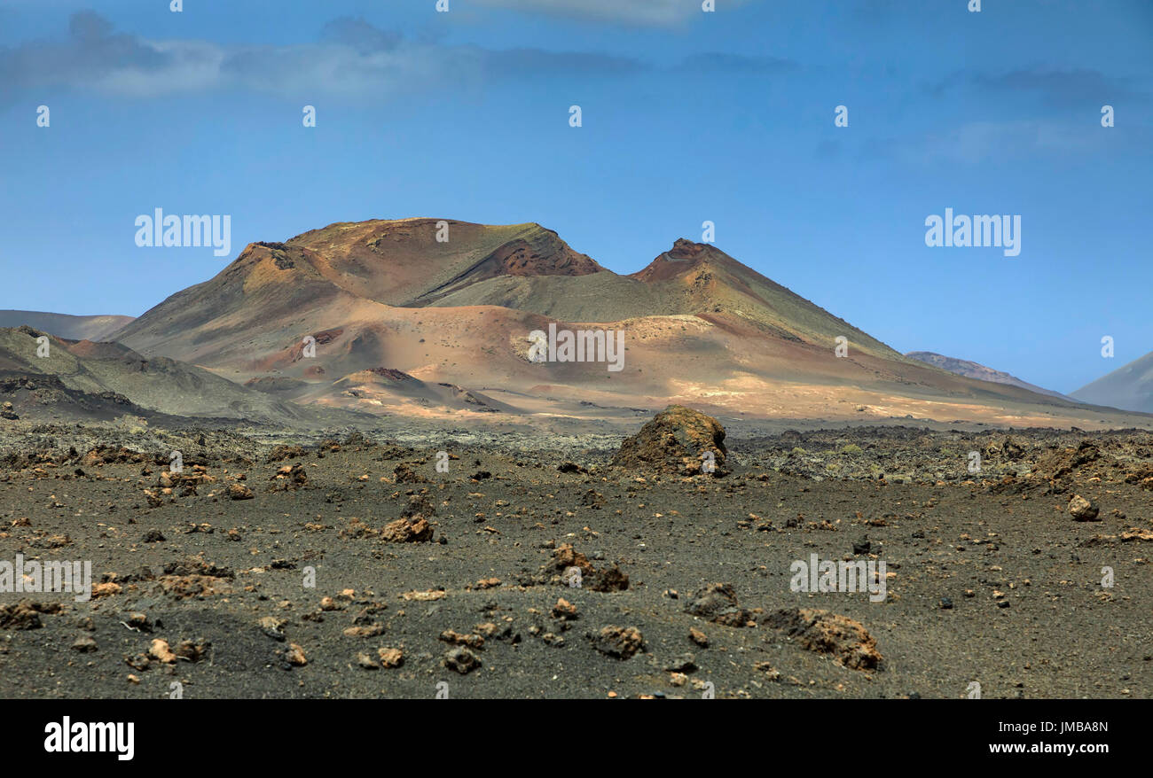 Parque natural de volcanes hi-res stock photography and images - Alamy