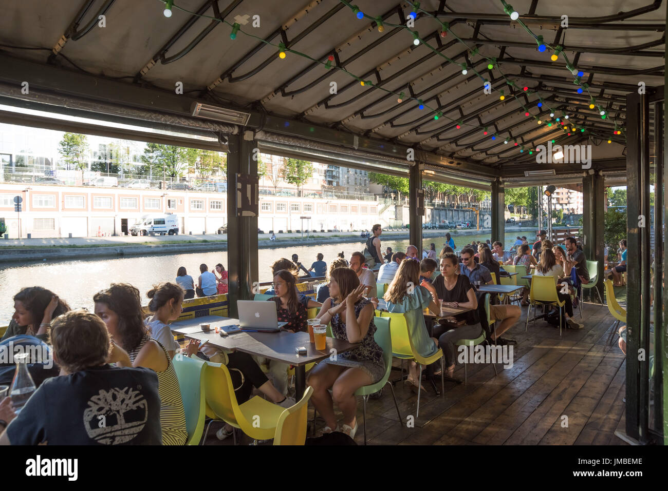 Paris, Canal St Martin, Club Point Ephemere Stock Photo - Alamy