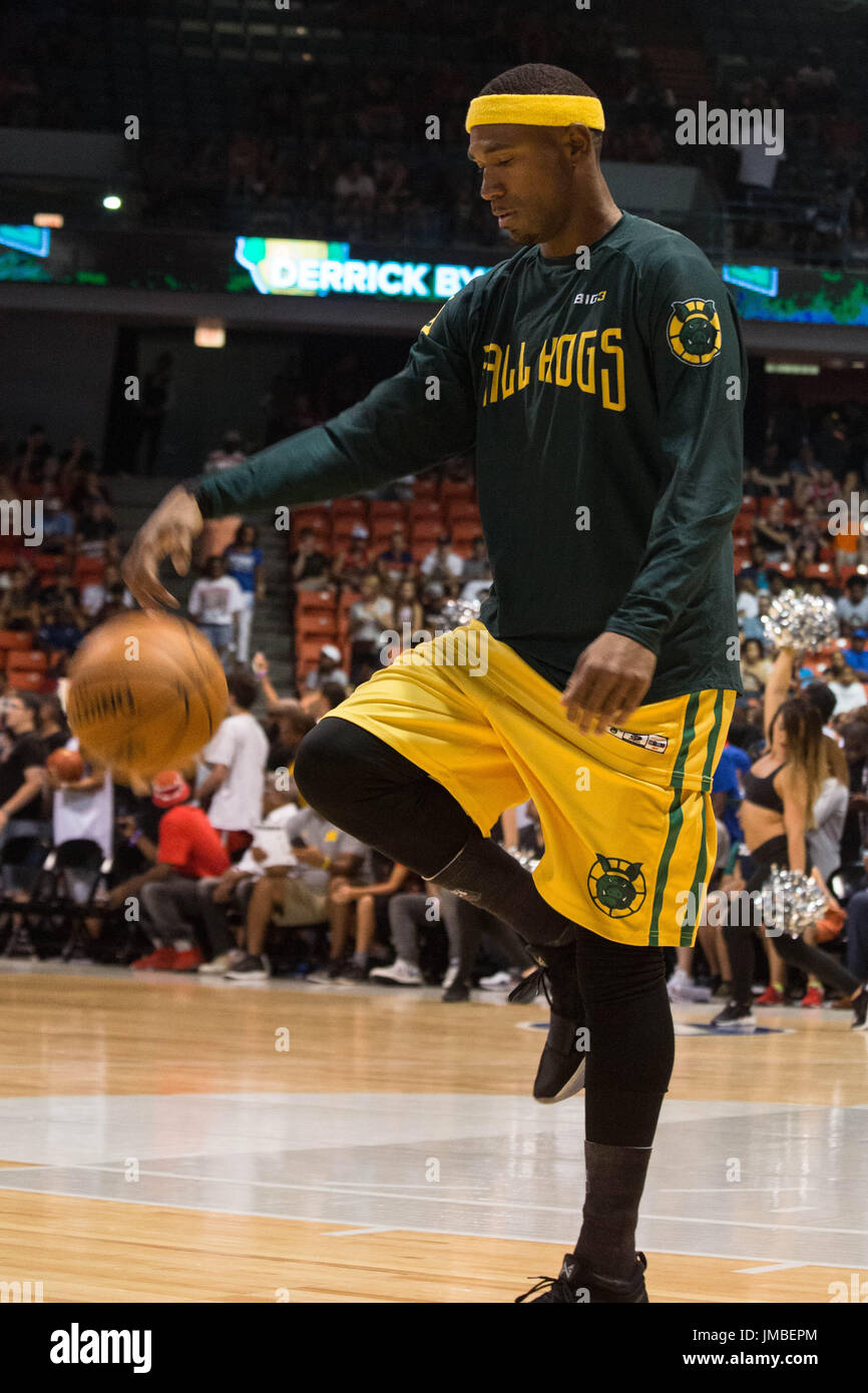 Chicago players ball hi-res stock photography and images - Alamy