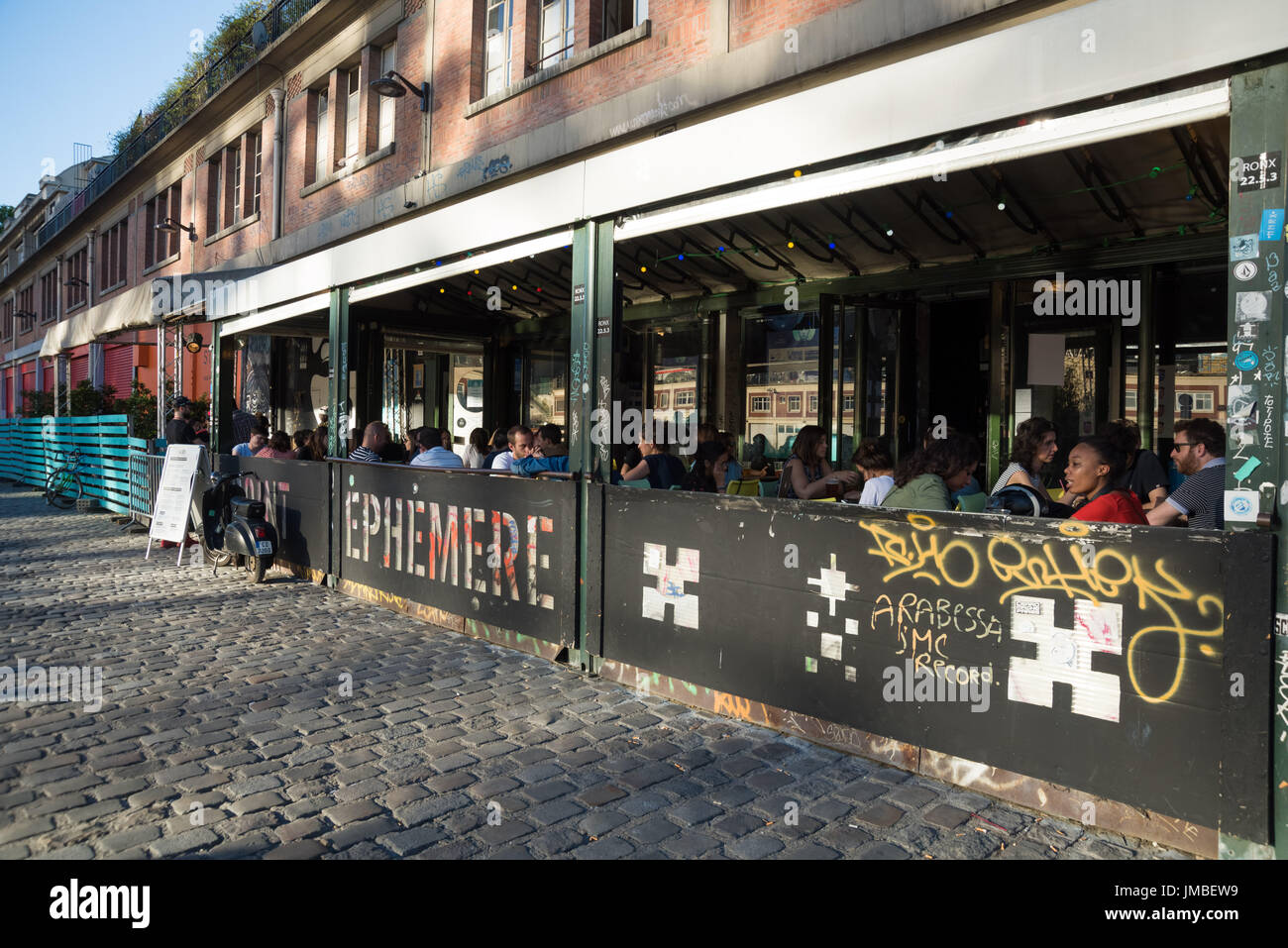 Paris point éphémère hi-res stock photography and images - Alamy