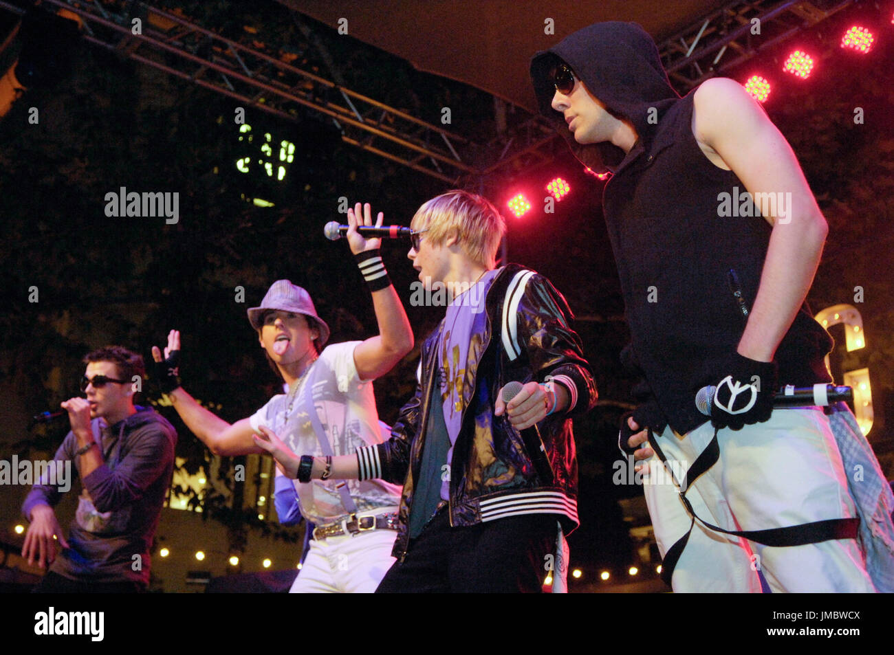 Varsity Fan Club performs Grove August 26,2009 Los Angeles Stock Photo ...