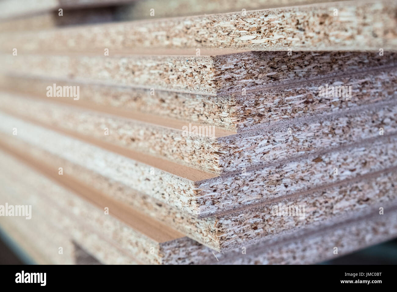 Chipboard production hi-res stock photography and images - Alamy
