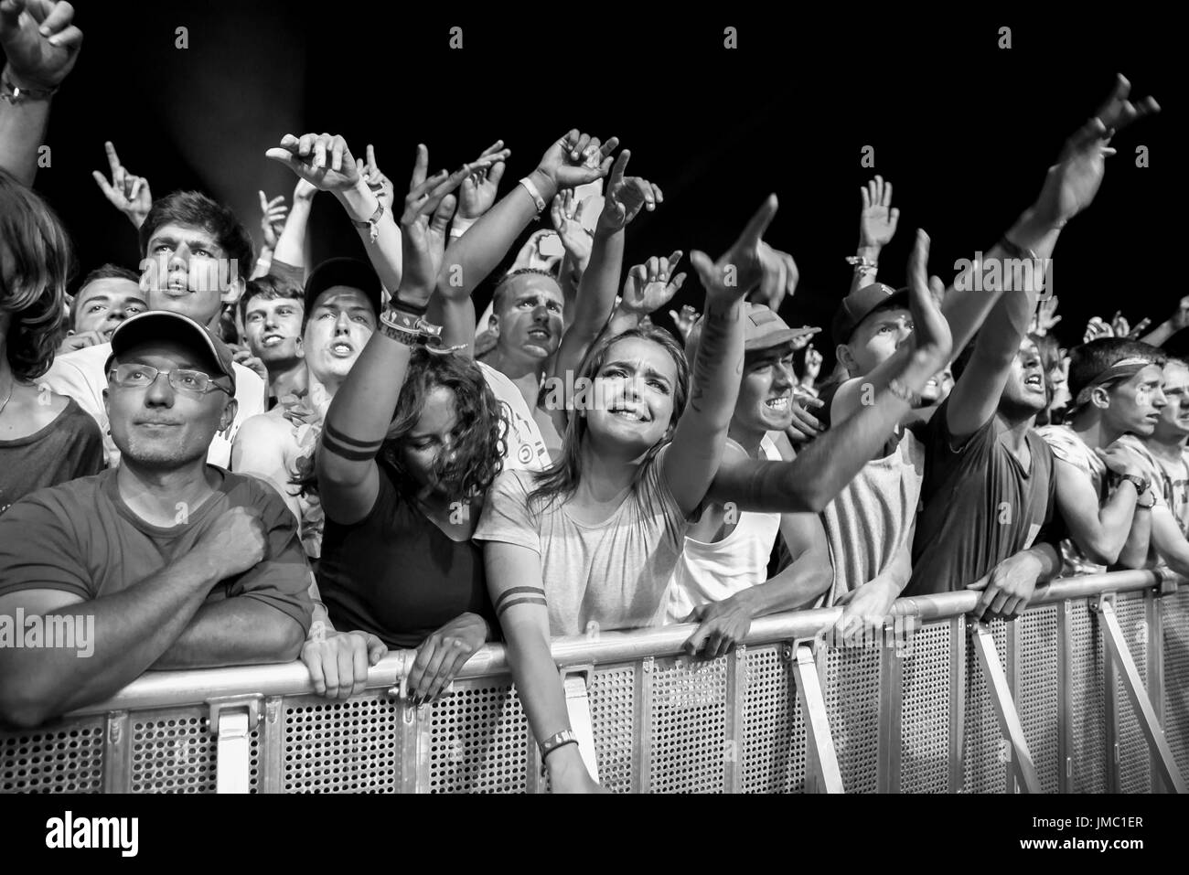 People concert in club group Black and White Stock Photos & Images - Alamy