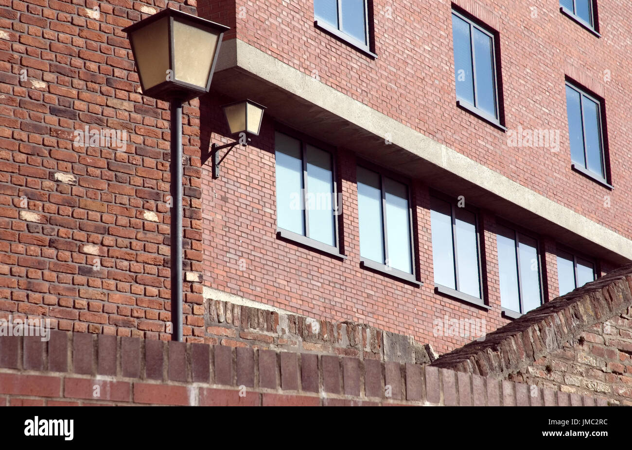 Bricks city hi-res stock photography and images - Alamy