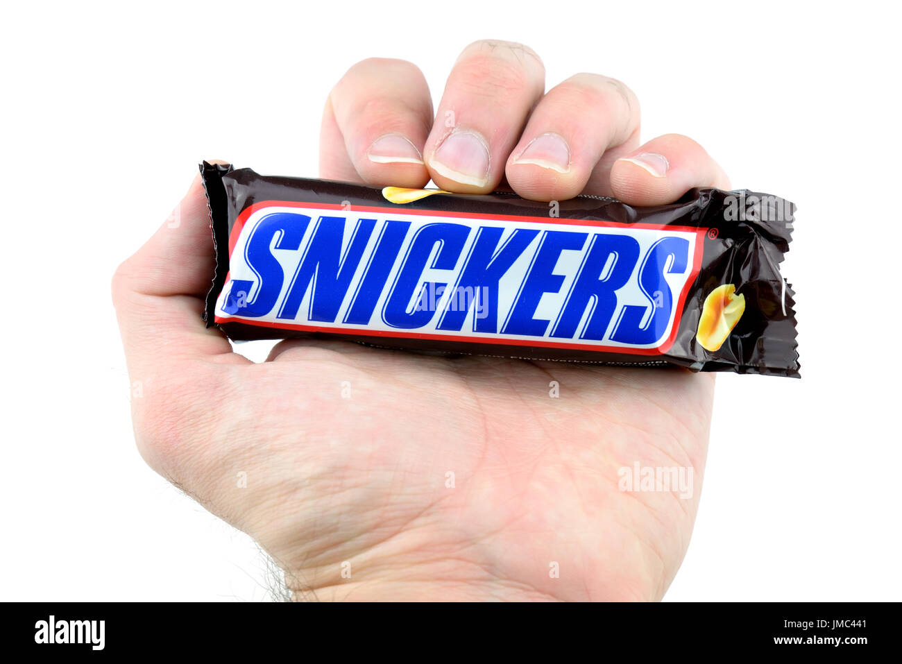 Snickers chocolate bar hi-res stock photography and images - Alamy
