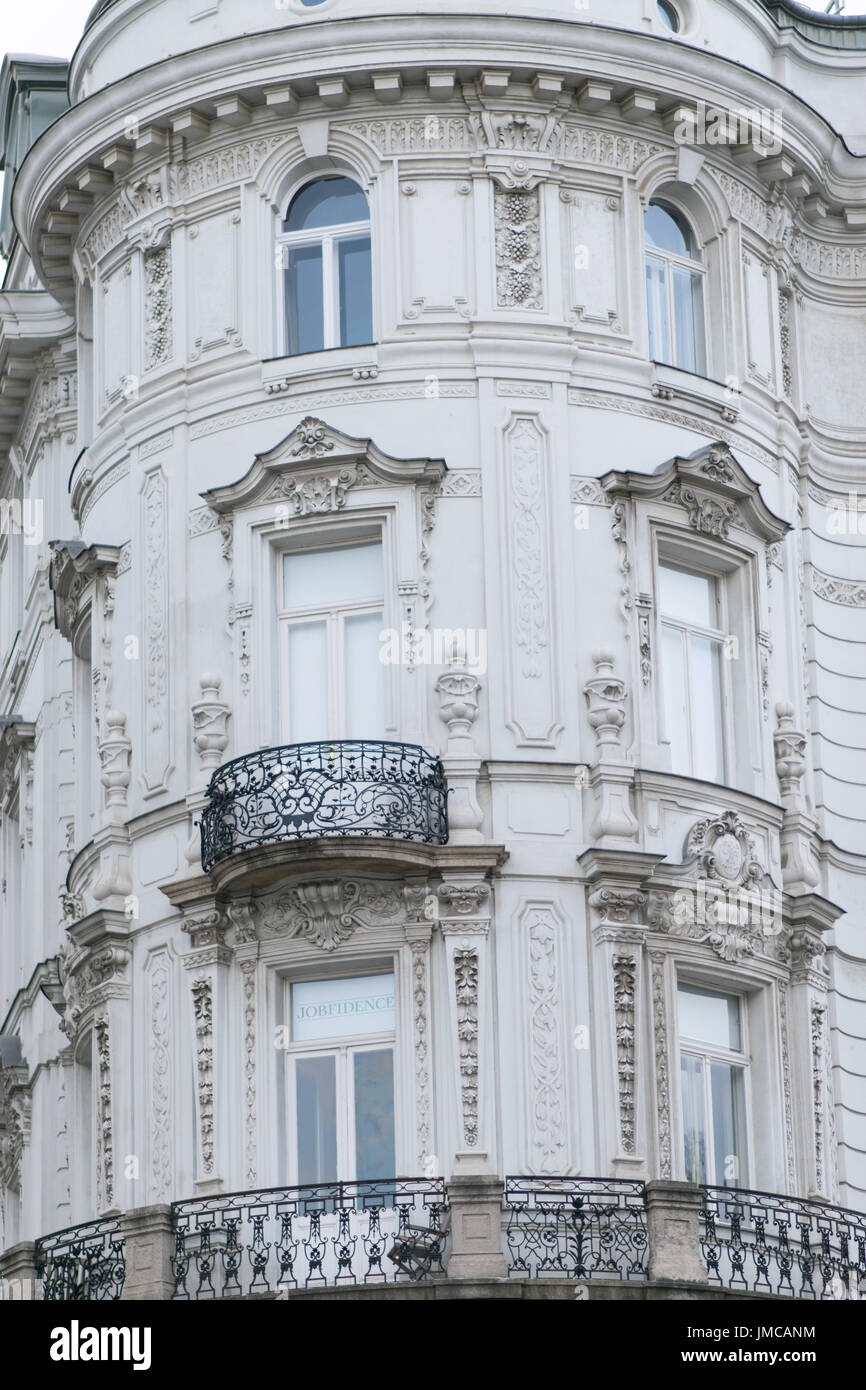 Austria vector art hi-res stock photography and images - Alamy