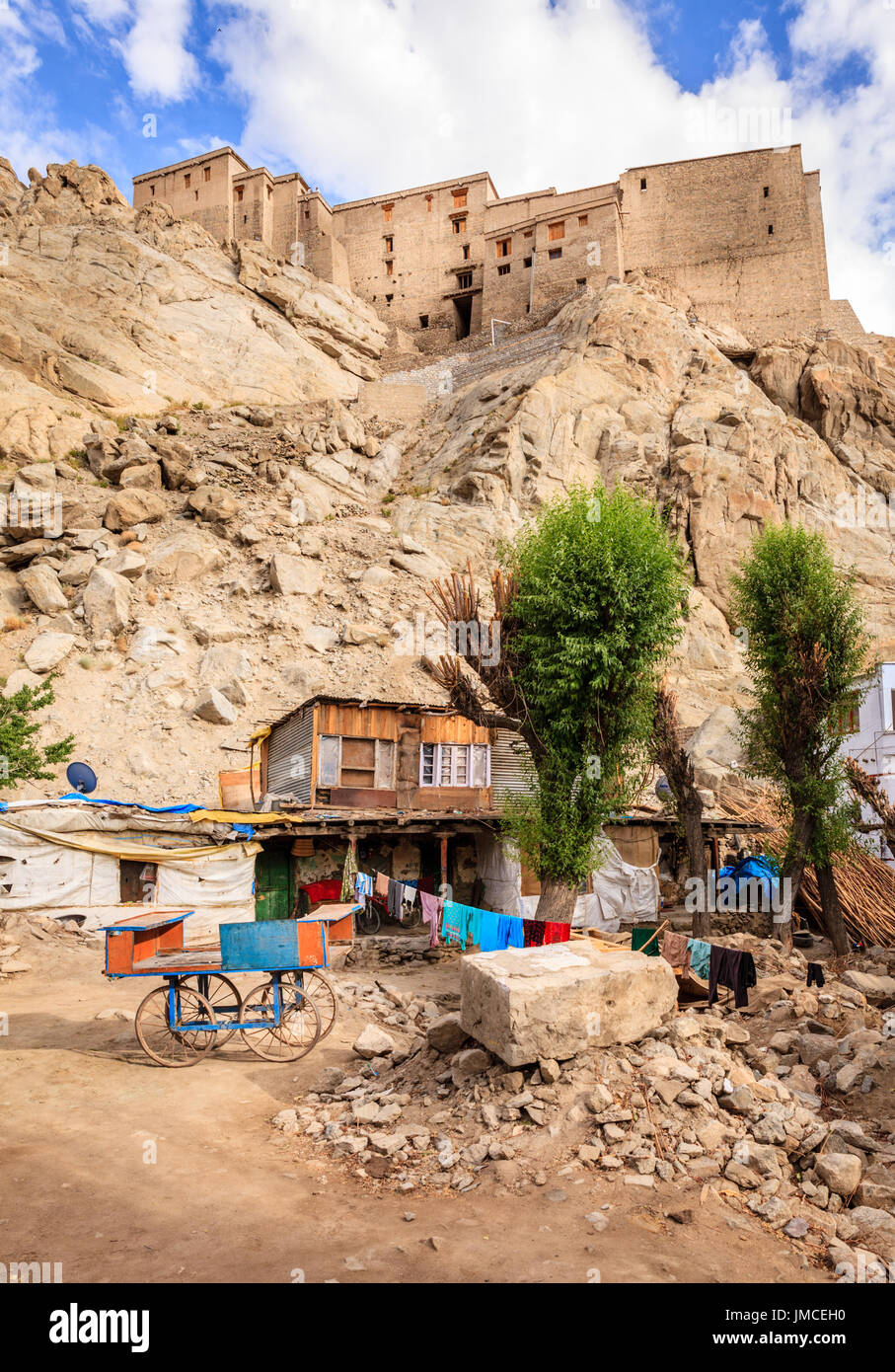 Ladakh house hi-res stock photography and images - Alamy
