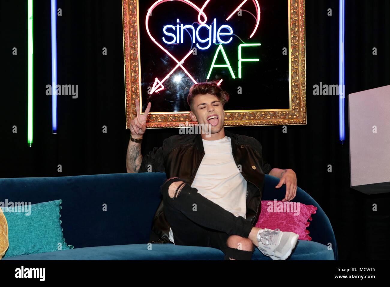 Cast of MTV’s brand new dating show Single AF meet for the first time ...