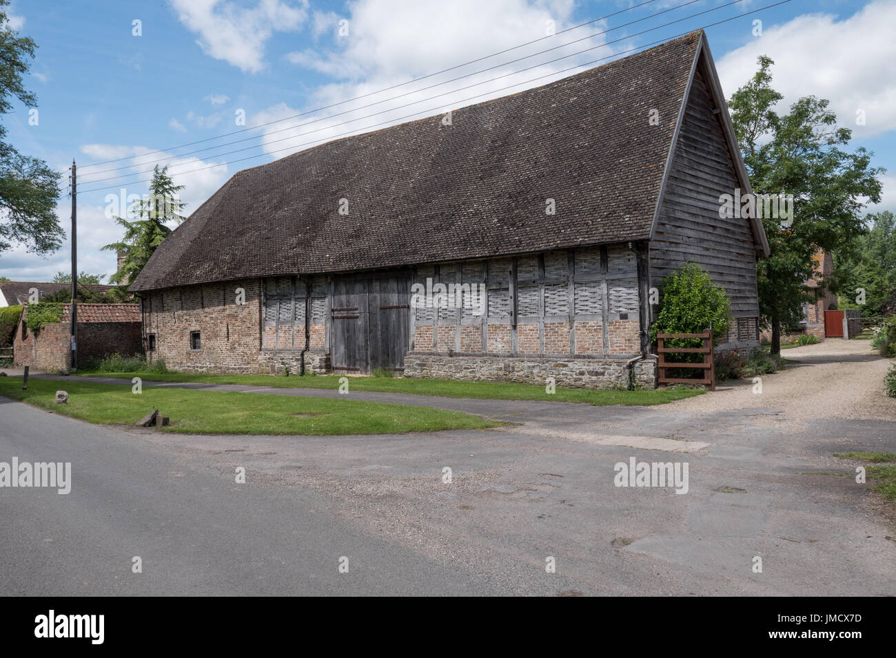 Tithe Barn at Frampton on Severn, Gloucestershire, England, UK Stock ...