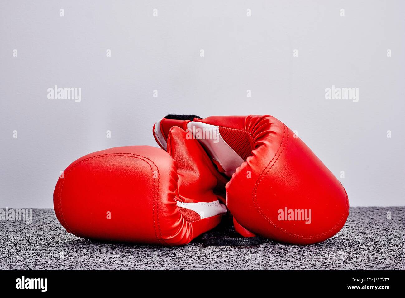 A studio photo of boxing gloves Stock Photo - Alamy