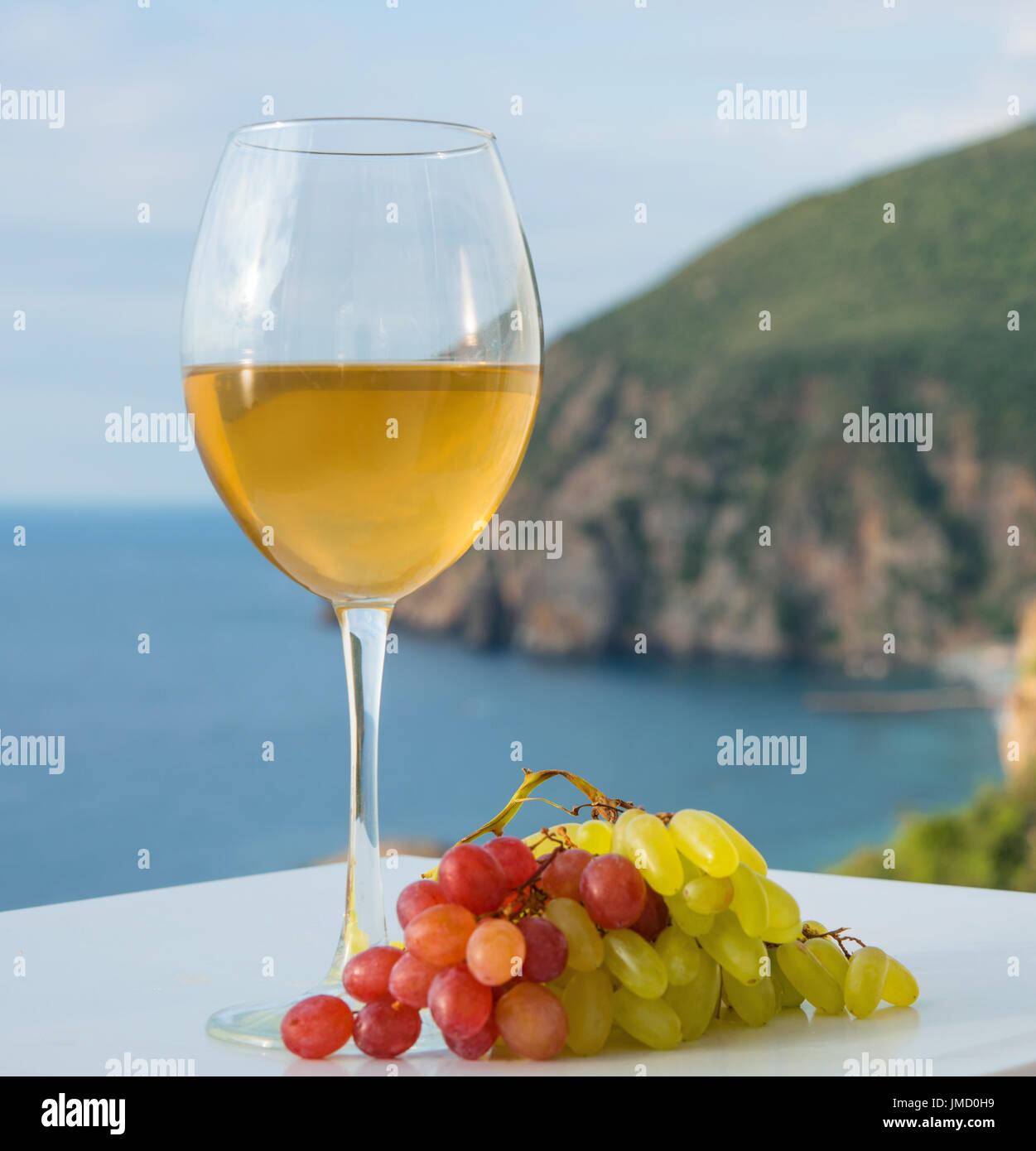 Wine luxury hi-res stock photography and images - Alamy