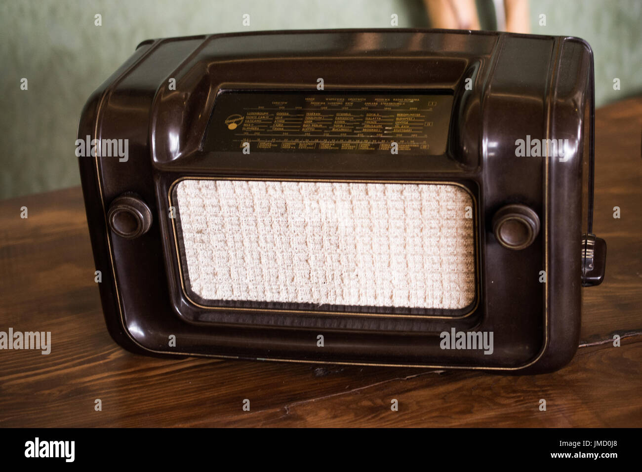 Retro styled image of an old radio Stock Photo - Alamy
