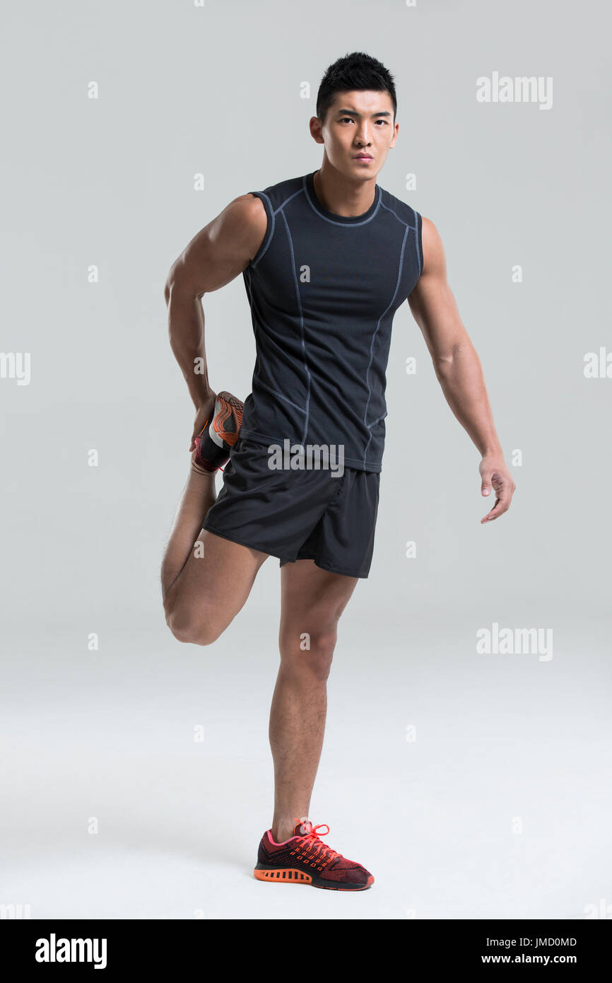 Young chinese man muscular hi-res stock photography and images - Alamy