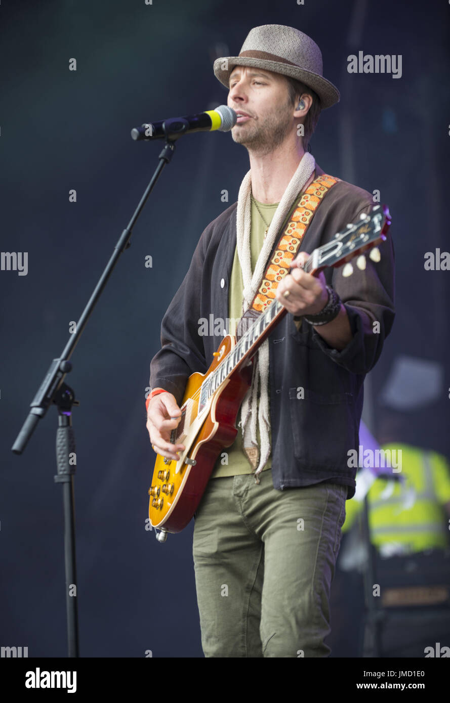 Let's Rock Norwich! The RETRO Festival held at Earlham Park Featuring ...