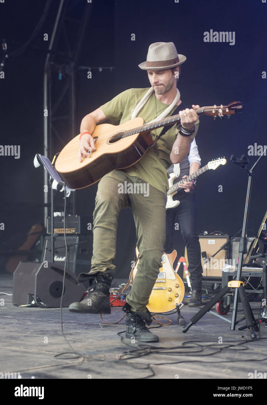 Let's Rock Norwich! The RETRO Festival held at Earlham Park Featuring ...