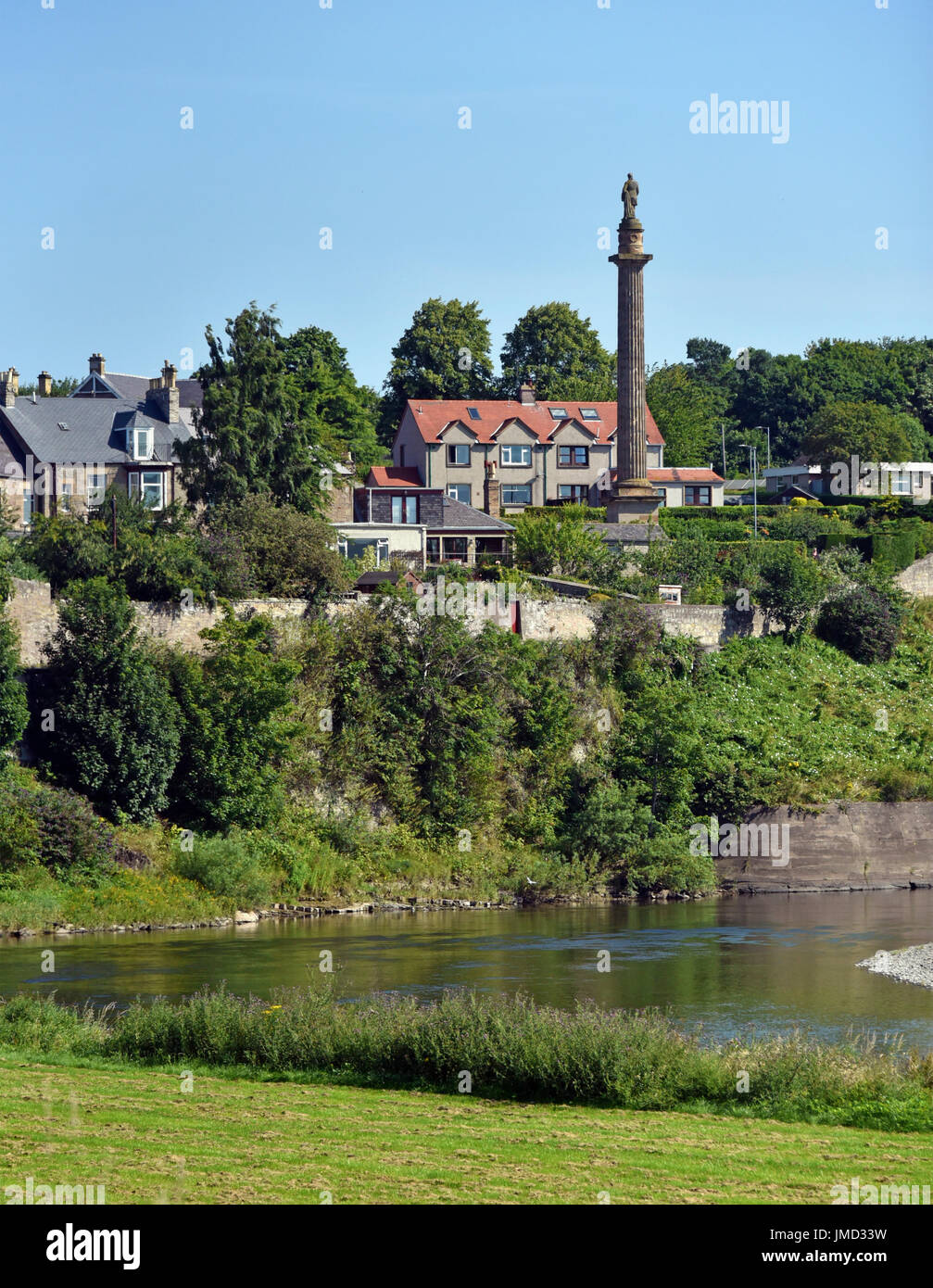 The Marjoriebanks Monument and the River Tweed. Coldstream, Scottish ...