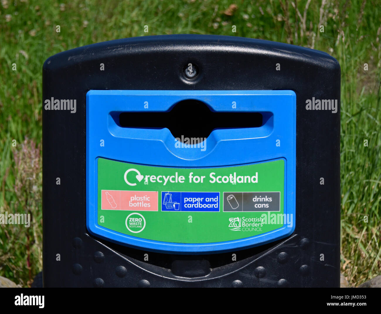 Paper cardboard recycle bin hi-res stock photography and images - Alamy