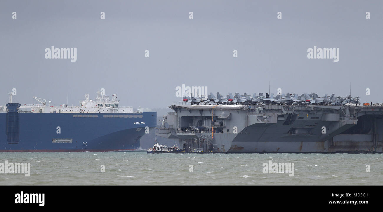 Uss nimitz car hi-res stock photography and images - Alamy
