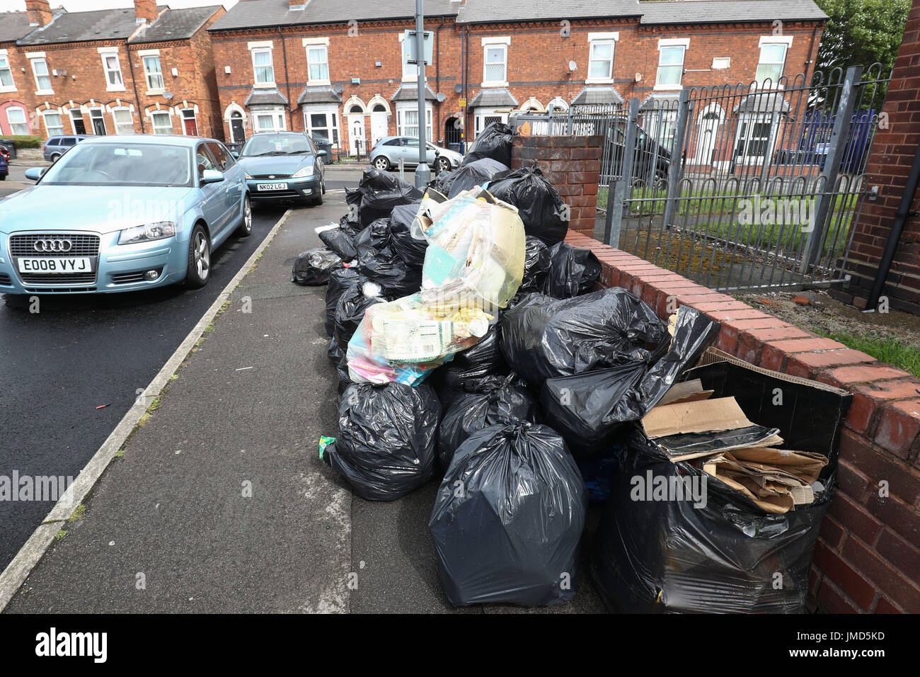 Tarry road hi-res stock photography and images - Alamy