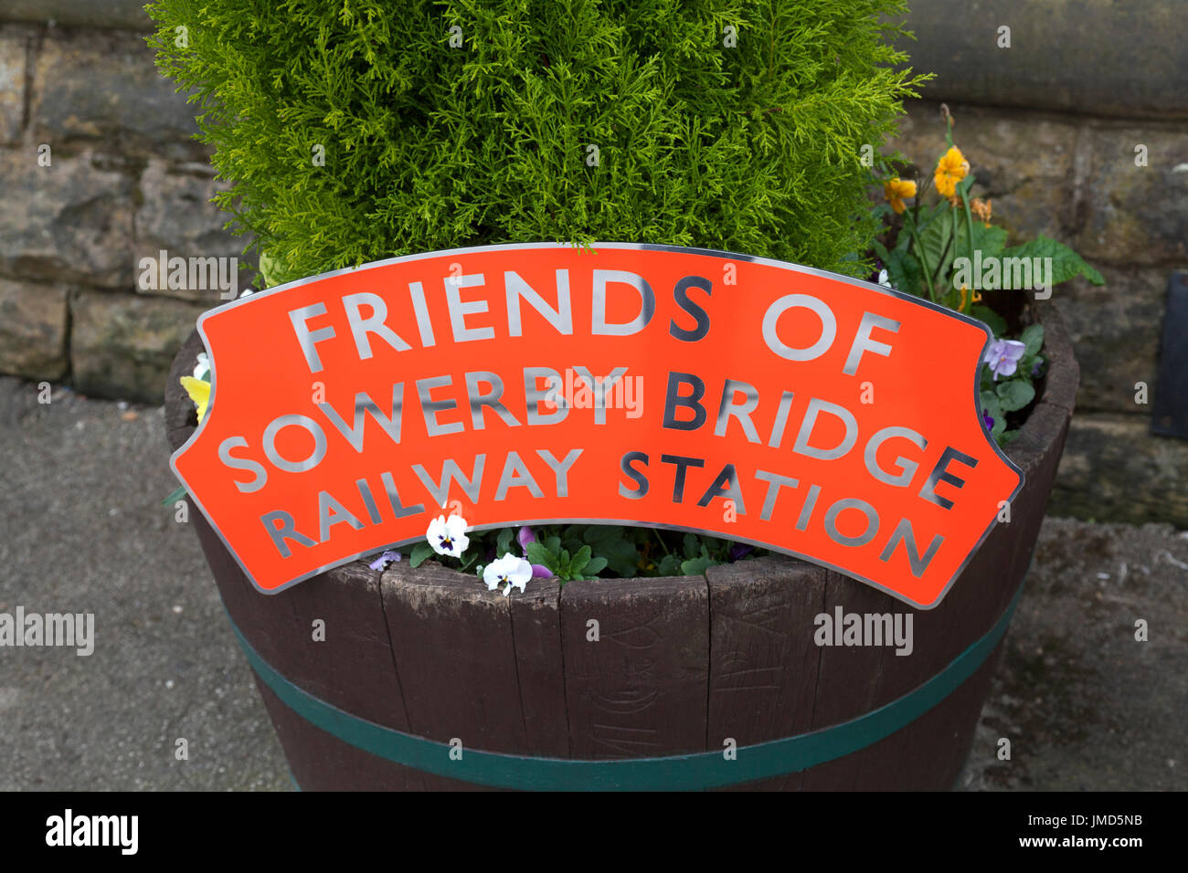 At sowerby bridge station hi-res stock photography and images - Alamy