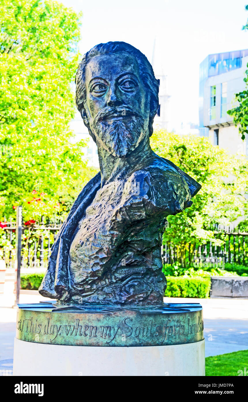 John donne hi-res stock photography and images - Alamy