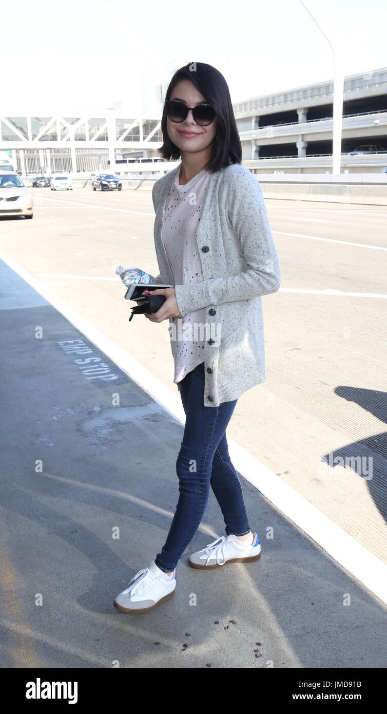 Miranda Cosgrove departs from Los Angeles International Airport (LAX ...