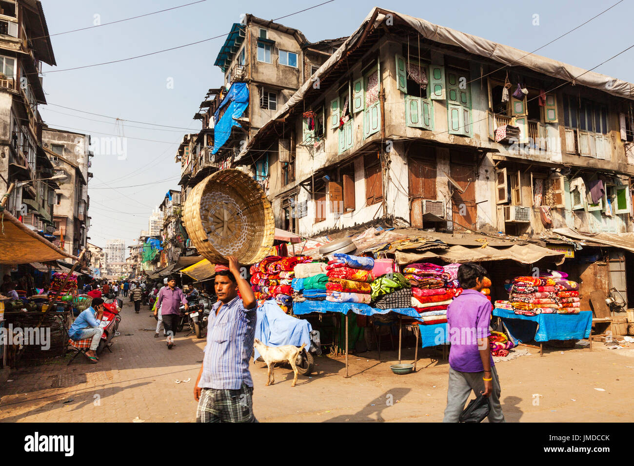Street corner, Mumbai, India Stock Photo - Alamy