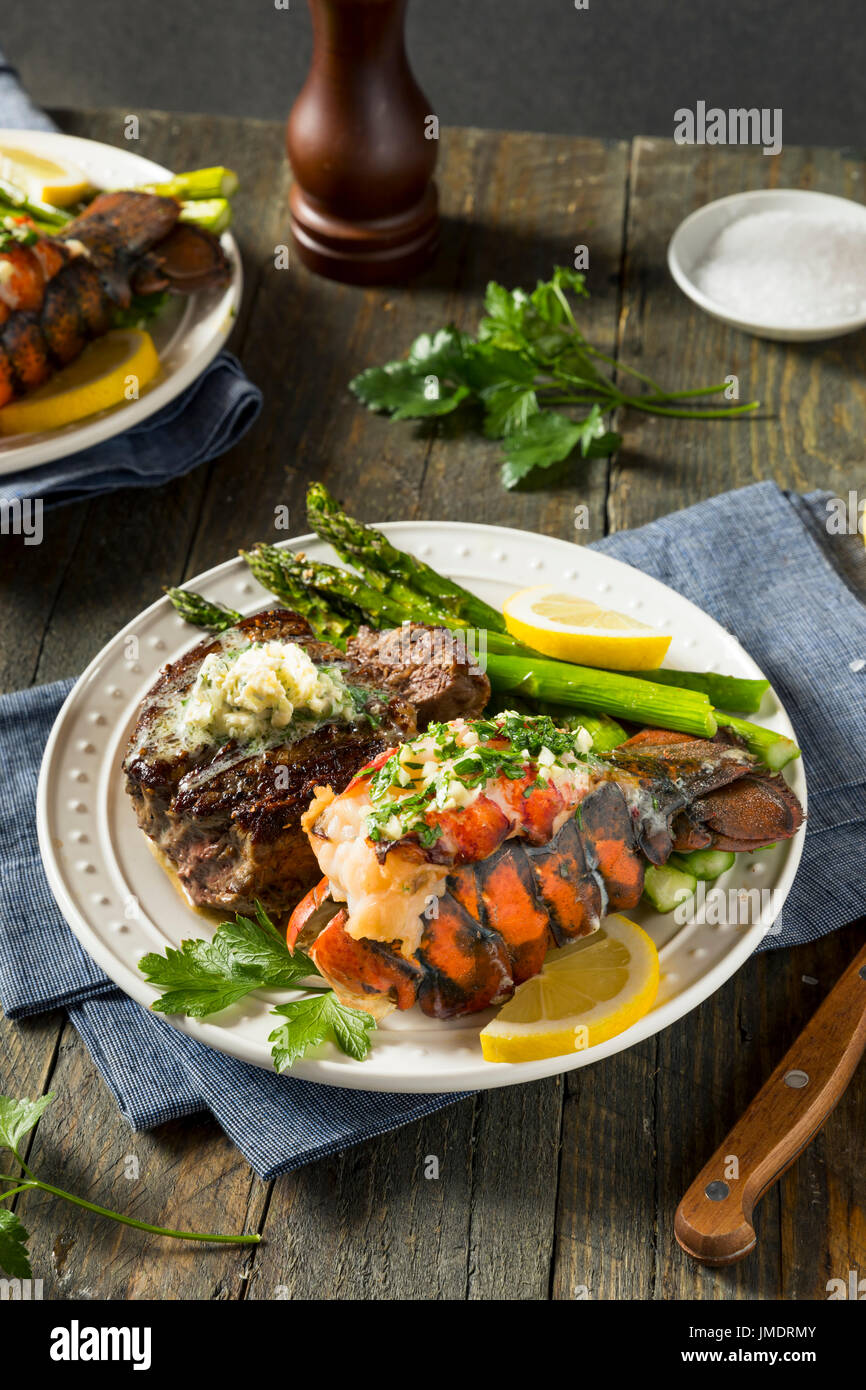 Surf and turf lobster hi-res stock photography and images - Alamy