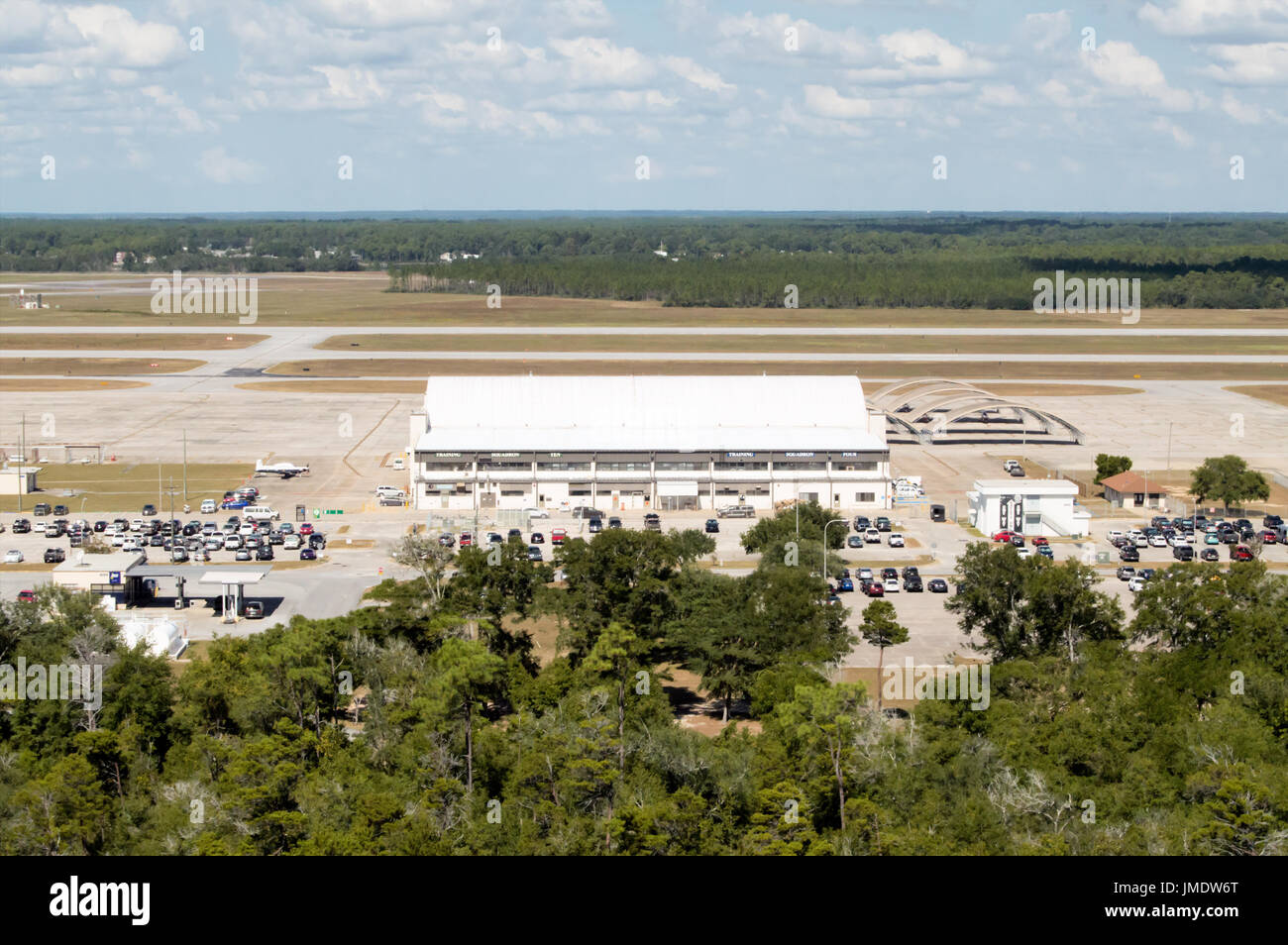 Air base hi-res stock photography and images - Alamy
