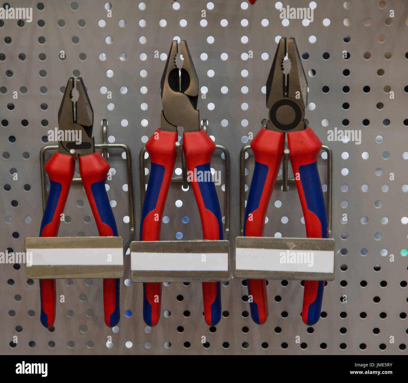 Tool display shelf hi-res stock photography and images - Alamy