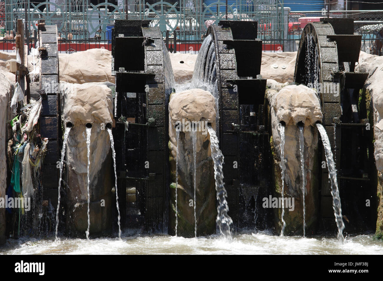 Egypt water wheels hi-res stock photography and images - Alamy