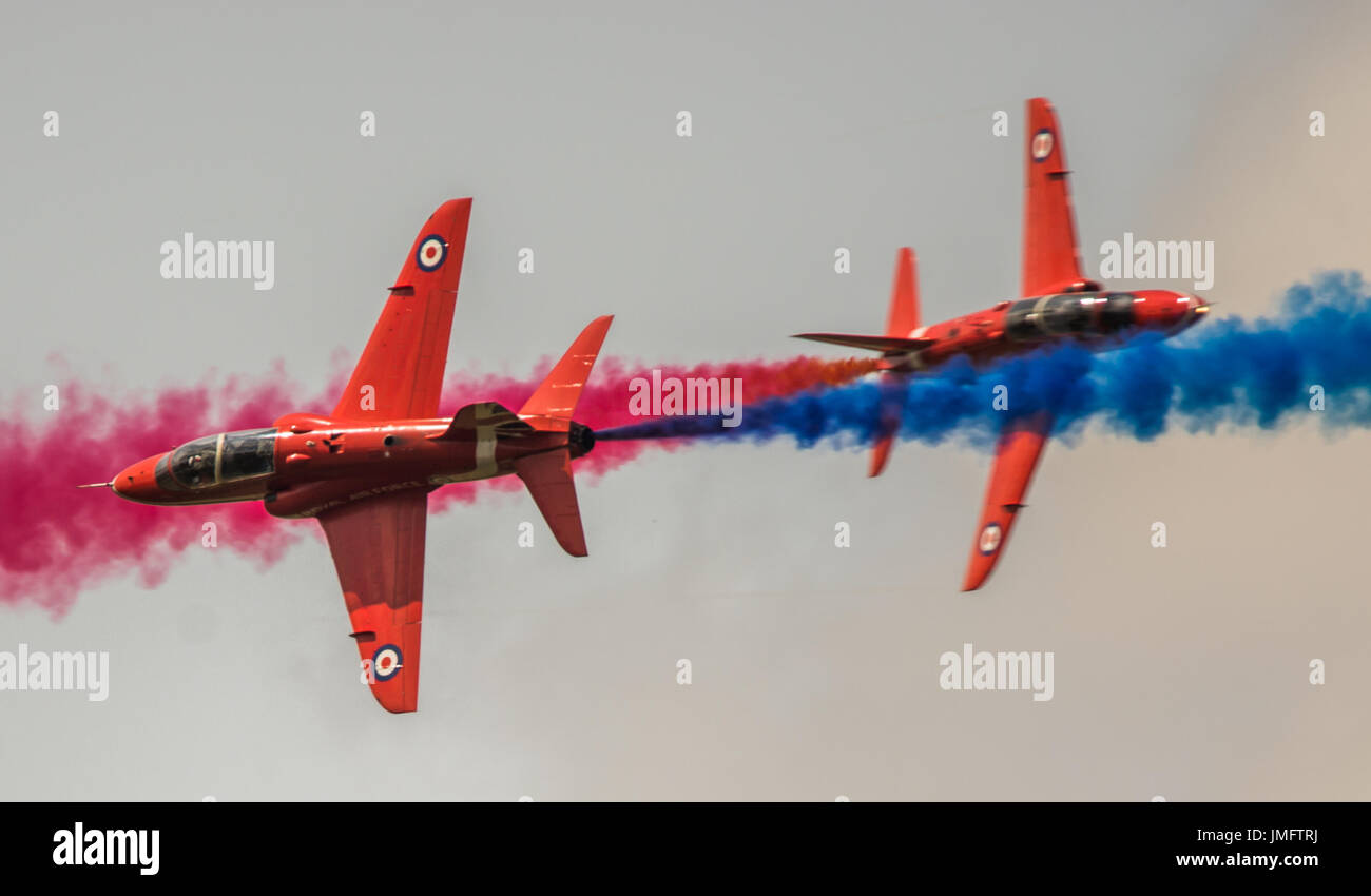 Raf red arrows hi-res stock photography and images - Alamy