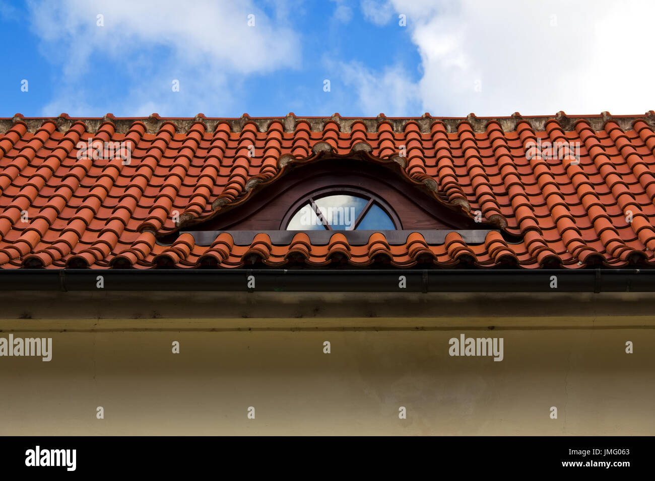 Mansard roof exterior hi-res stock photography and images - Alamy
