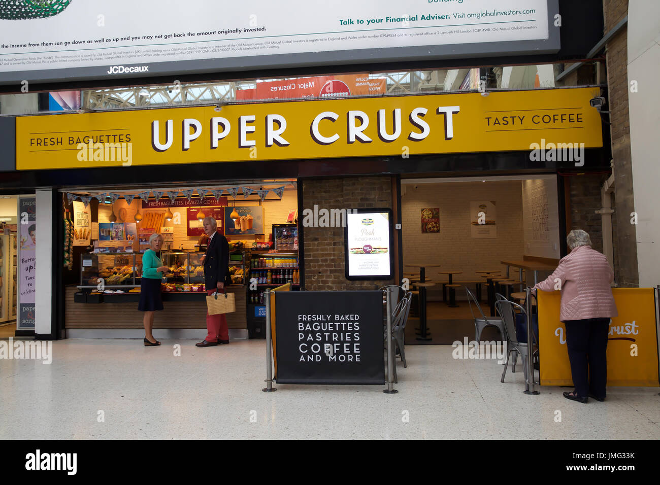 Upper Crust on Charing Cross railway station Stock Photo - Alamy